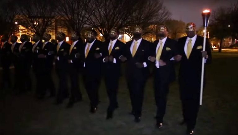 Alpha Phi Alpha Strolls