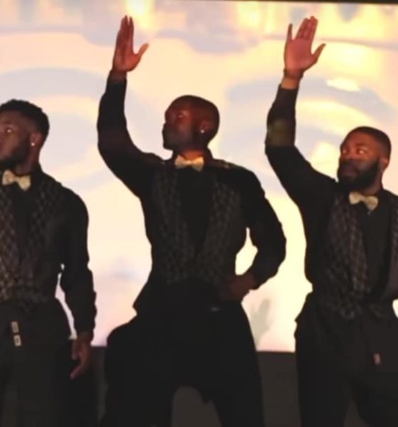 Alpha Phi Alpha Strolls