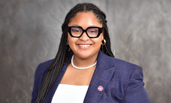 Bill Clinton Explains Why He Is A Proud Member Of Phi Beta Sigma ...